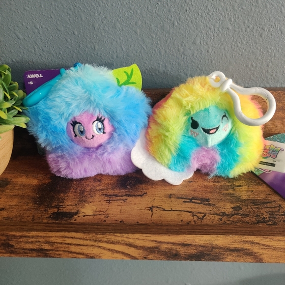 peeky pops | Toys | Peeky Pops Nwt Clip Fluffy Fun Fidget Friends Pop ...